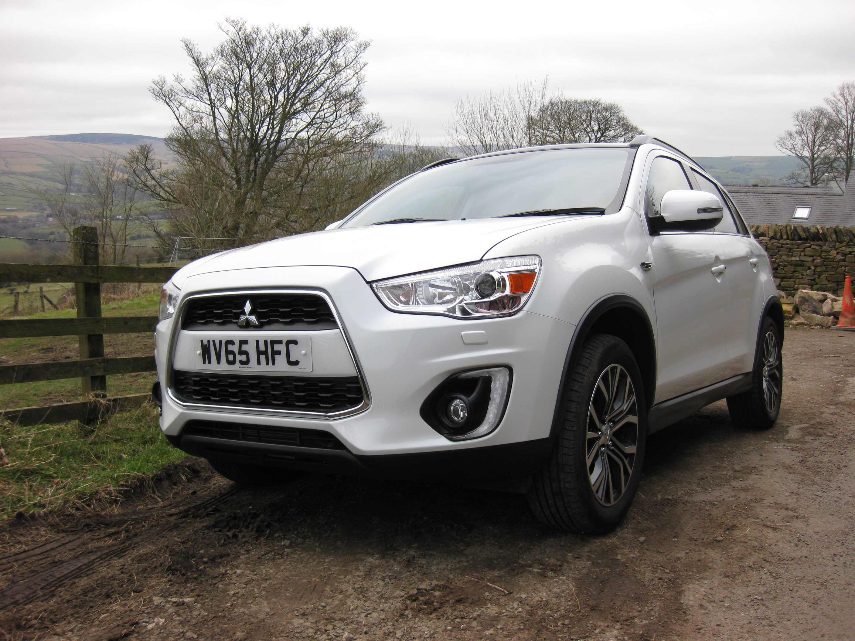 Mitsubishi ASX ZC-H – Review - Car Indicators