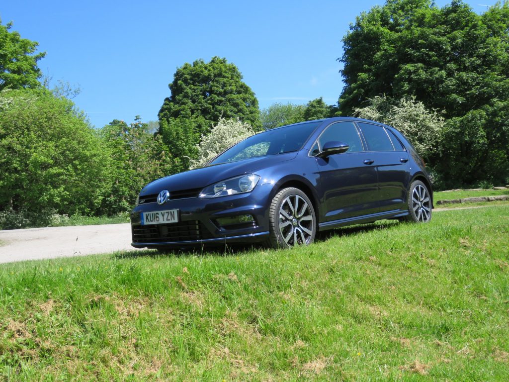 Volkswagen Golf R-Line Edition 2.0-litre TDI 150 PS 6spd DSG 5dr ...
