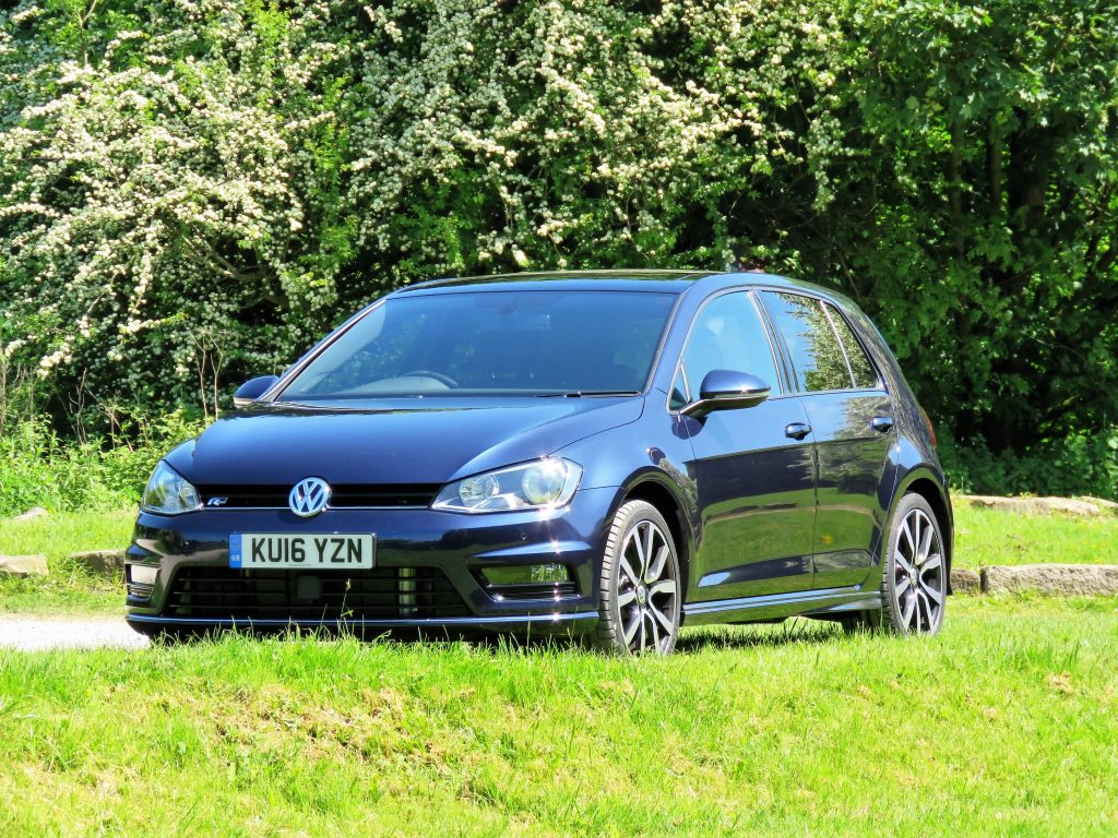 Volkswagen Golf R-Line Edition 2.0-litre TDI 150 PS 6spd DSG 5dr ...