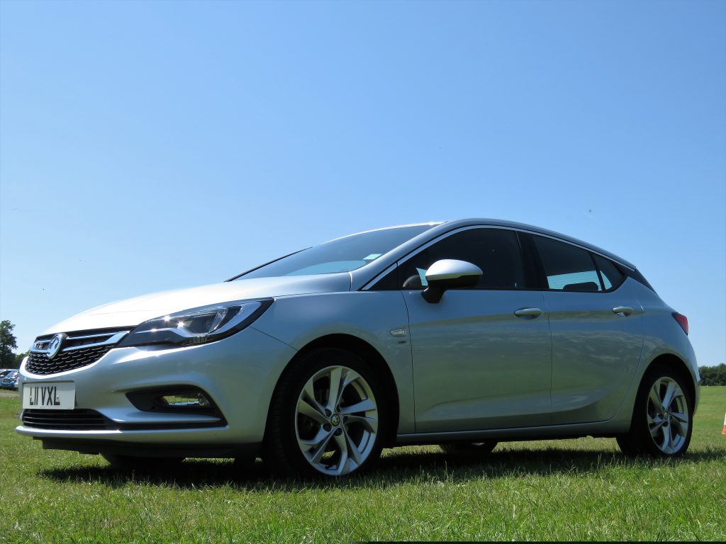 Vauxhall Astra SRi Nav 150PS Turbo – Review – Car Indicators