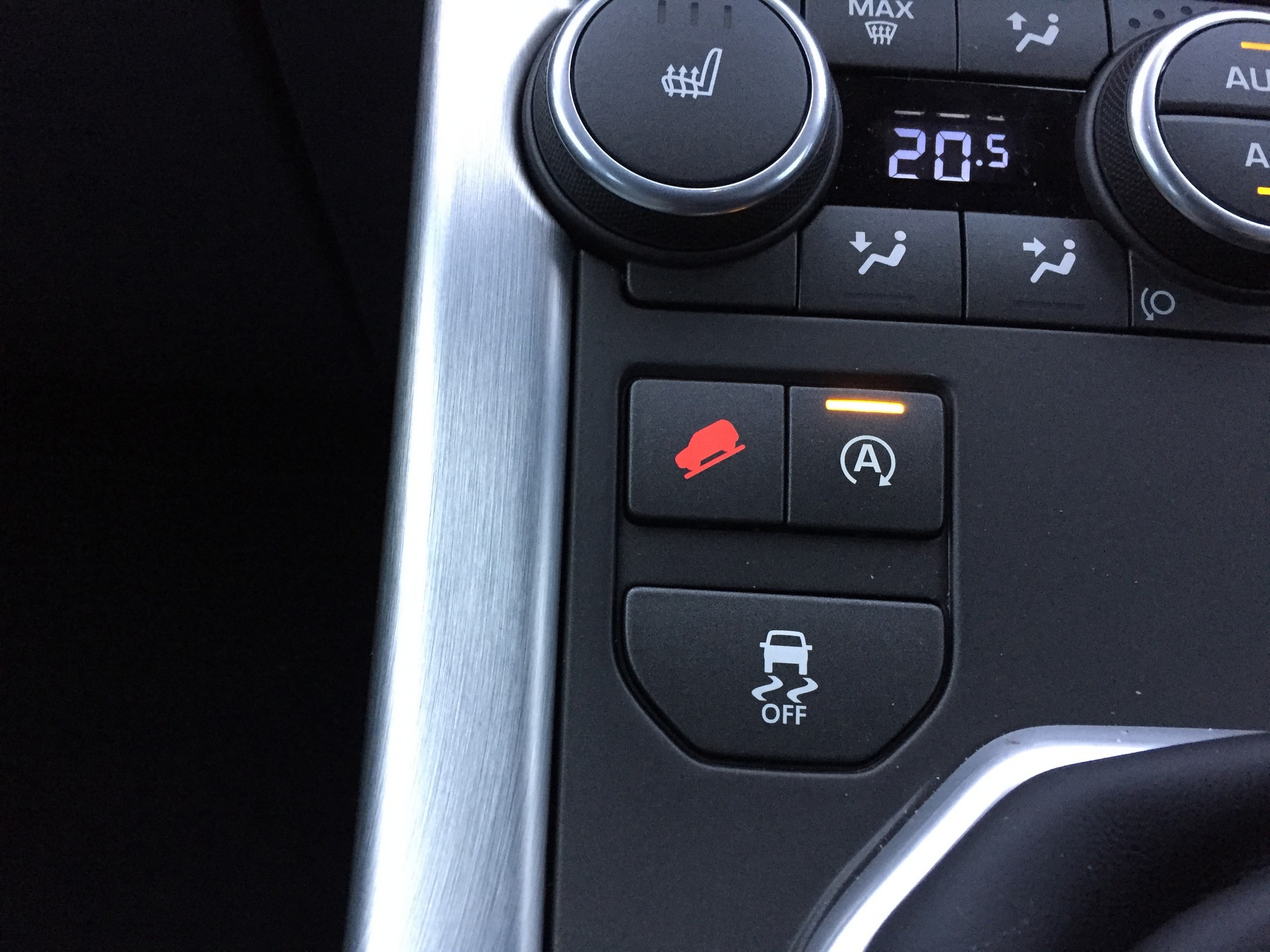 Range Rover Evoque SE Tech TD4 – Review – Car Indicators