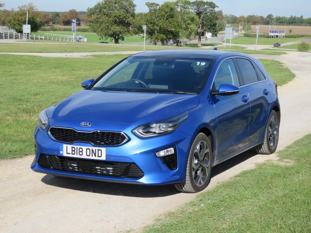 Kia ceed First Edition (14)