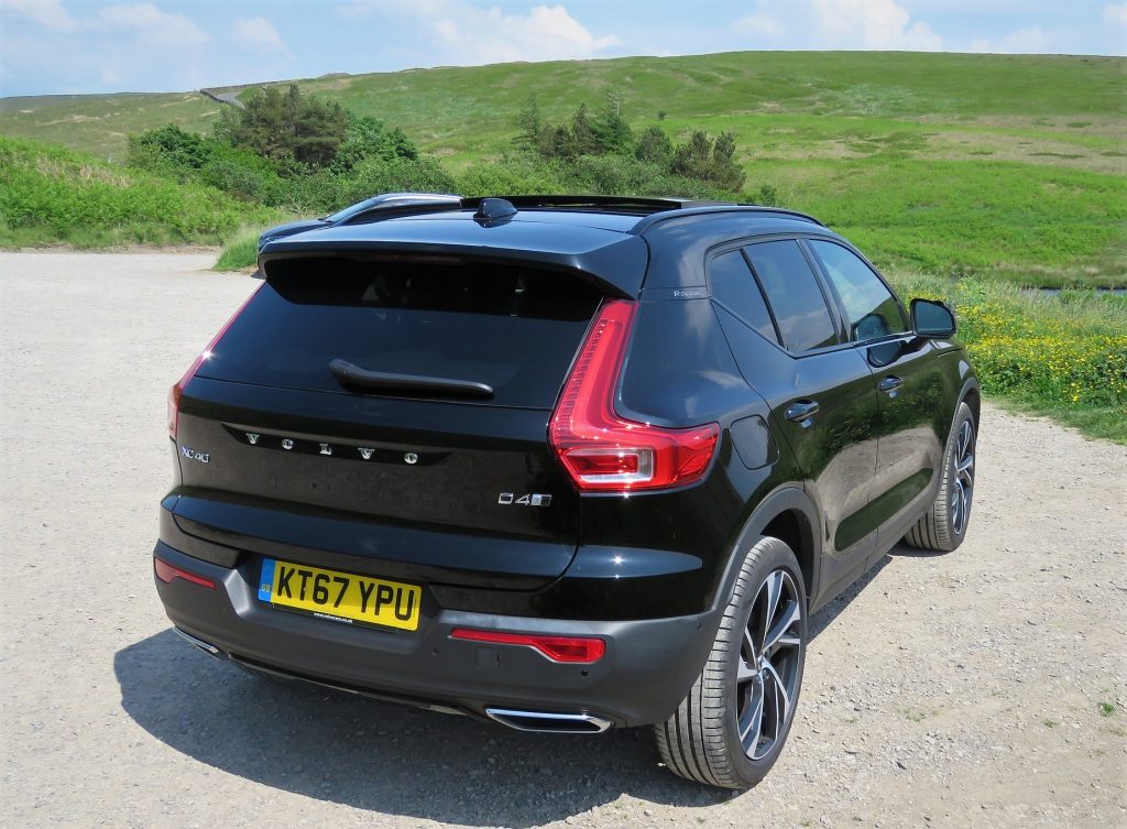 Volvo XC40 R-Design – Review - Car Indicators