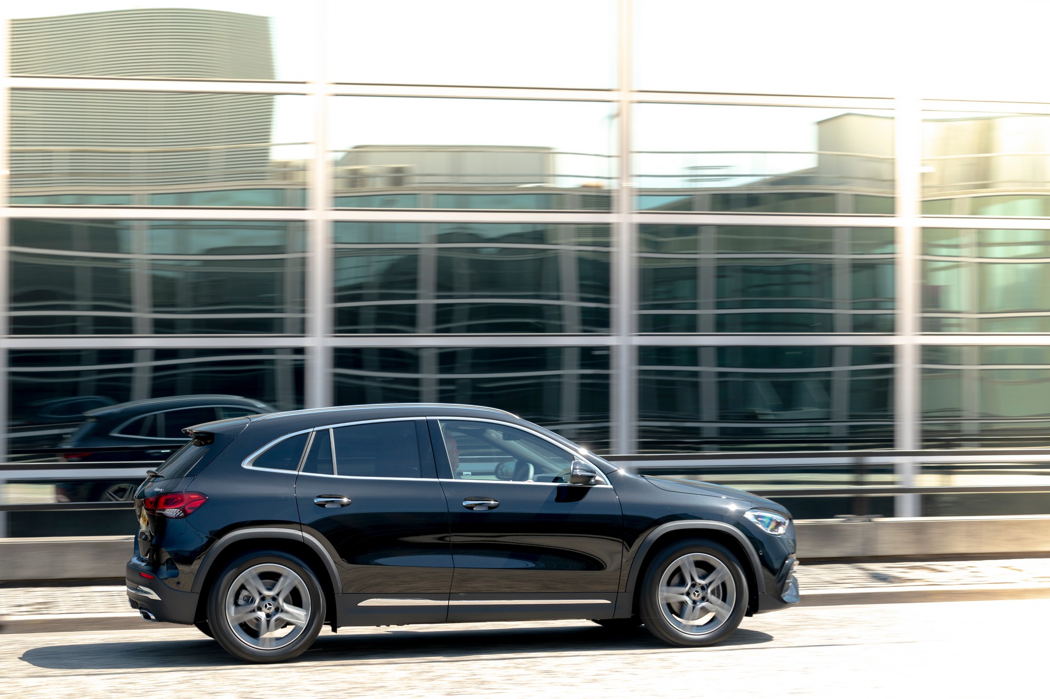 Mercedes-Benz GLA 220d AMG Line Premium 4MATIC – Review – Car Indicators