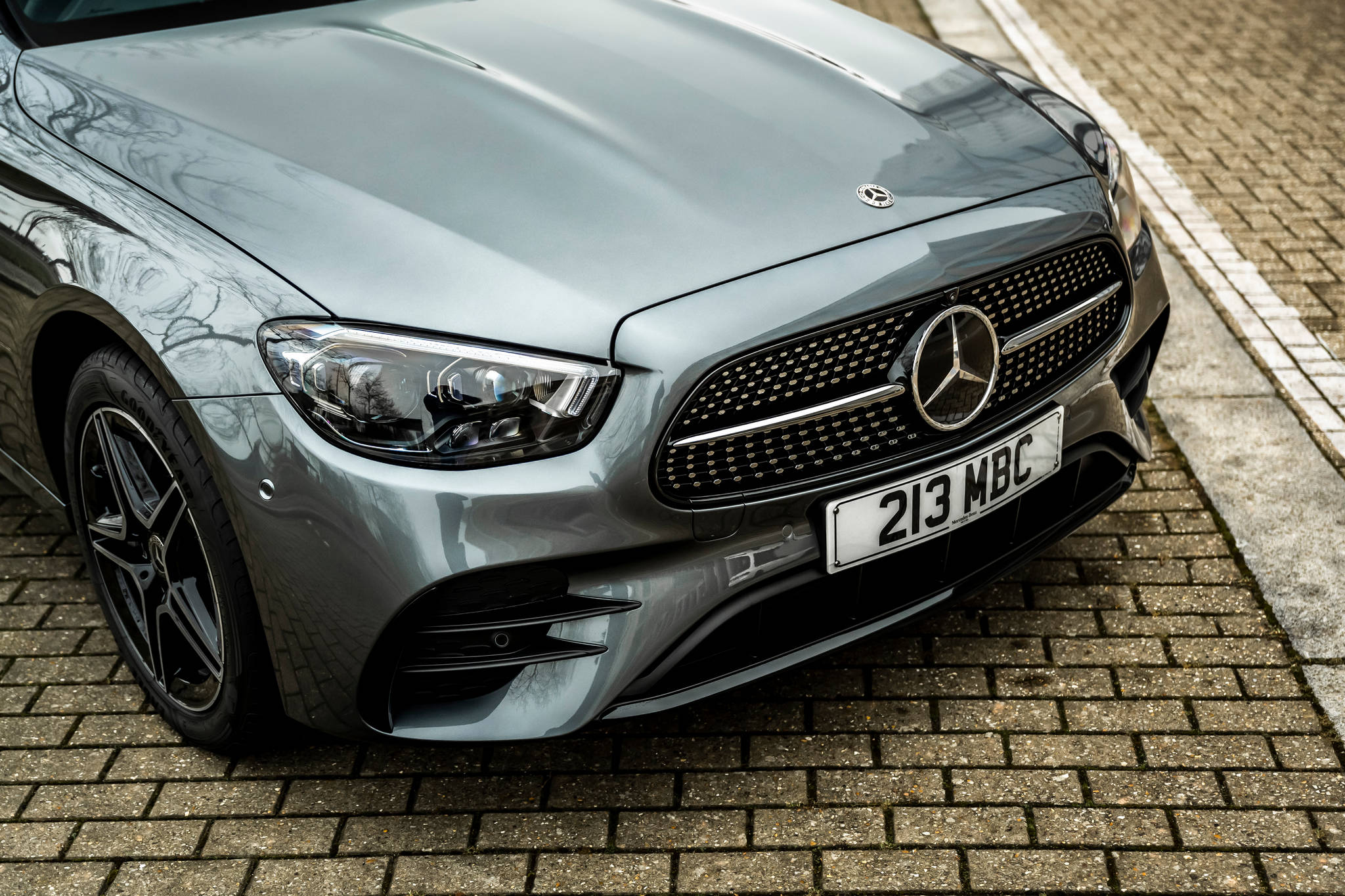 Mercedes-Benz E-Class 300 de AMG Line – Review – Car Indicators